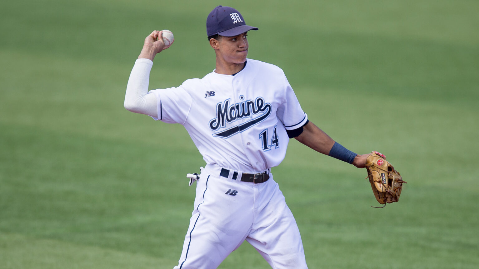 Jeremy Peña caps brilliant rookie season with World Series MVP | UMaine ...